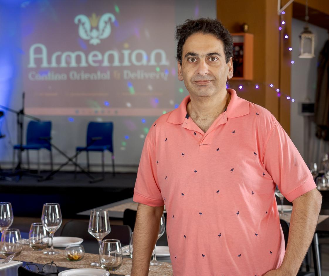 Entrevista a Alejandro Sahakian de Armenian: del negocio textil a la ...