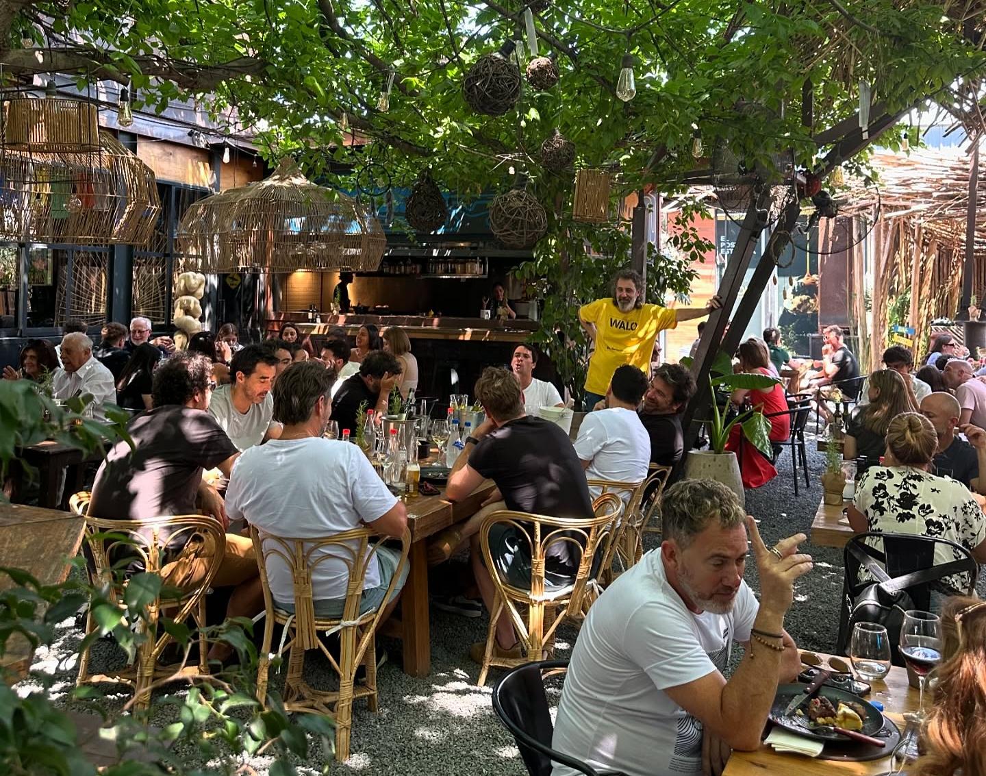 Los Aroza volvió a abrir los sábados y domingos al mediodía | Circuito ...