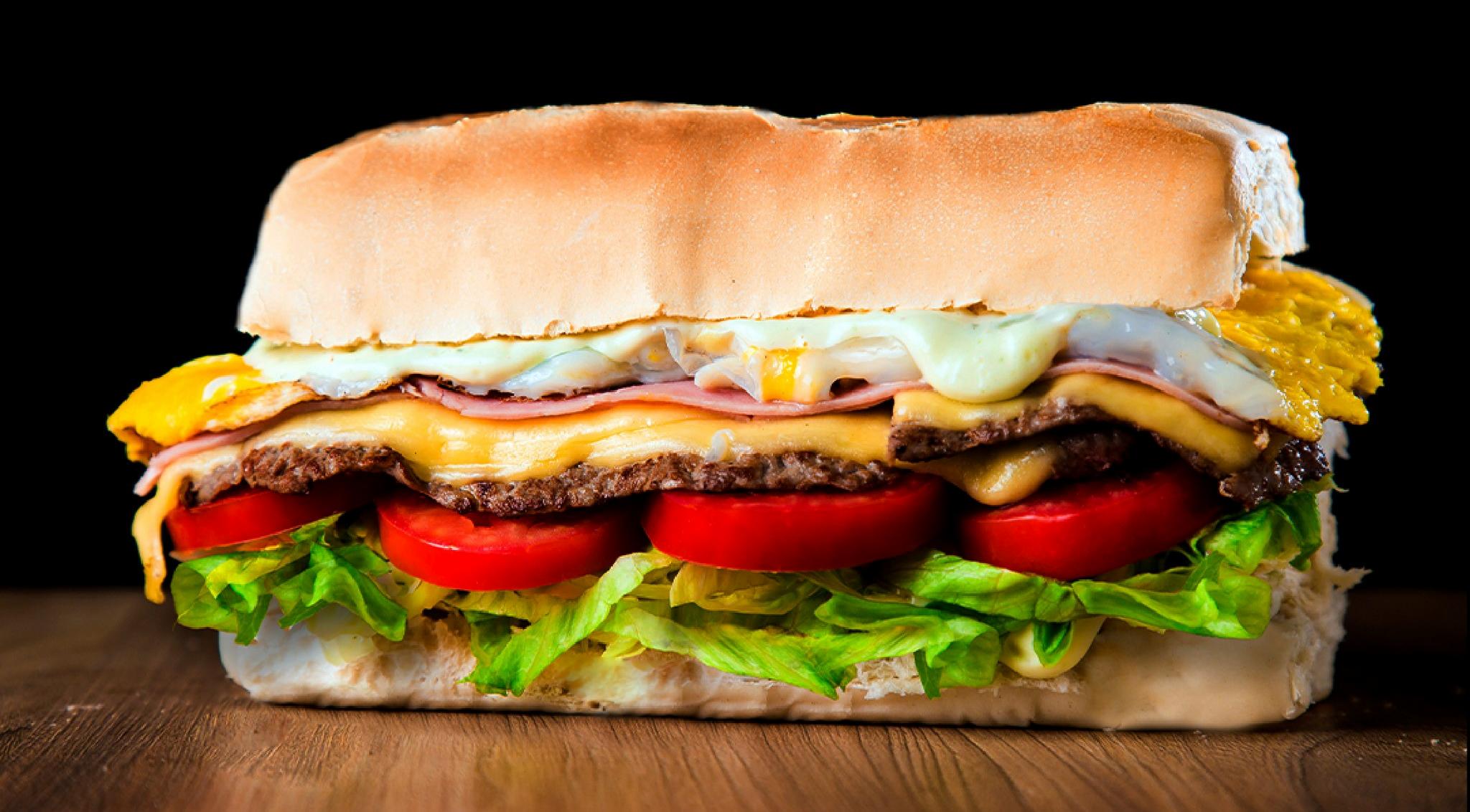 Semana del Lomito 2025: 2x1 y 30 de descuento en lomitos de Pizza R ...