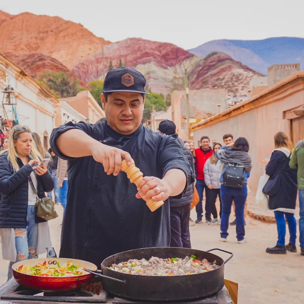 Llegó desde Jujuy, abrió un local de comida criolla y hace uno de los ...